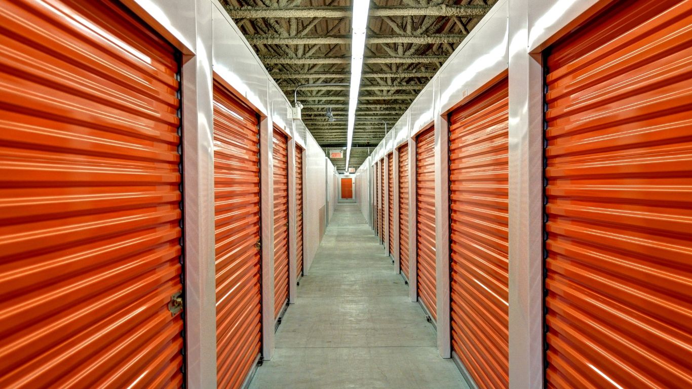 Enhancing Warehouse Security: Surveillance Camera Placement and ...
